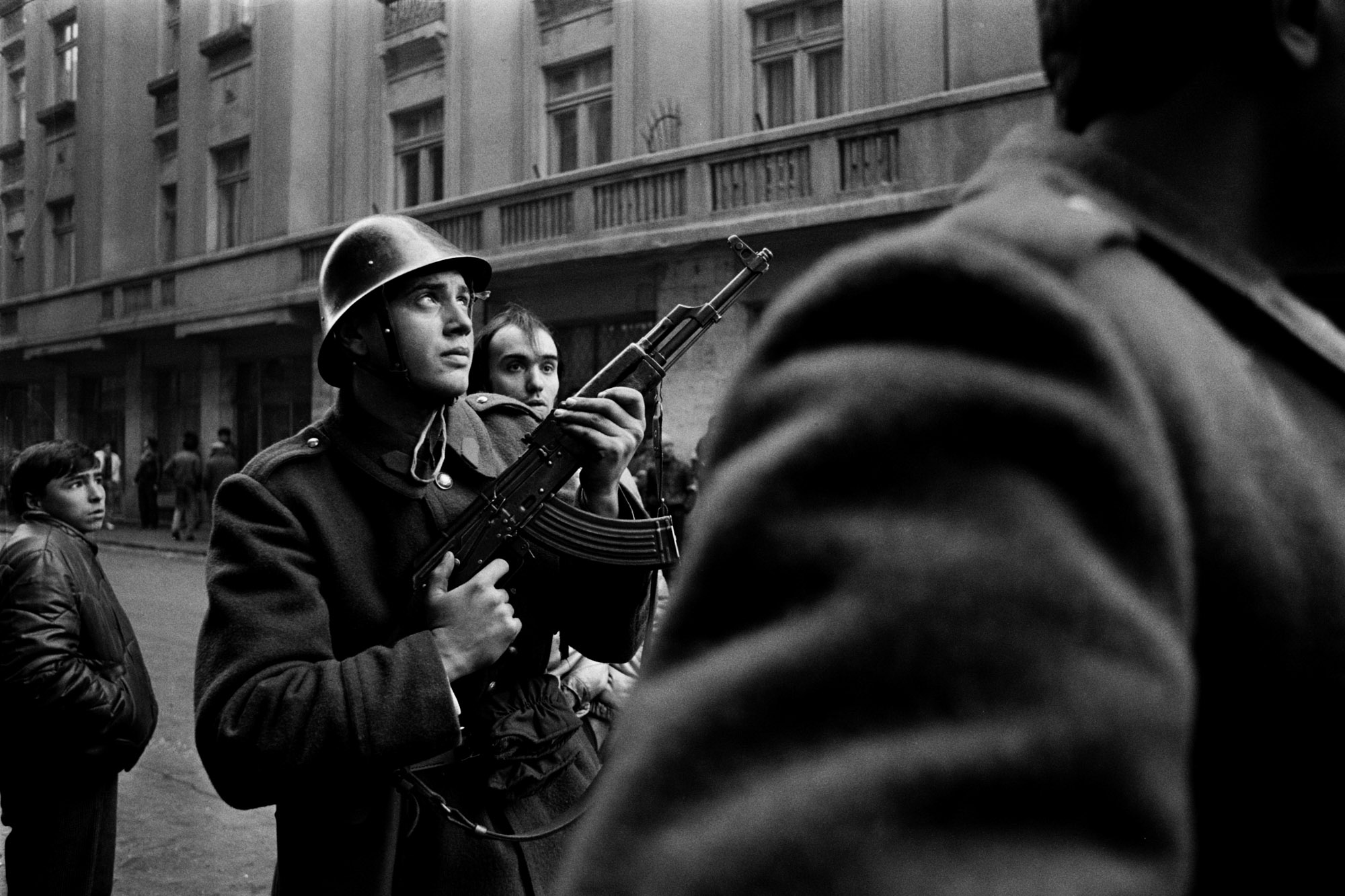 Romanian Revolution 1989. Soldiers on the streets of Bucharest ...