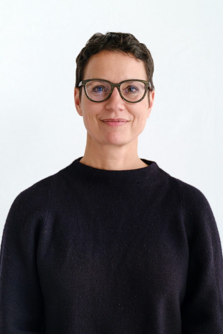 Joanna Sutherland - Messums: Org